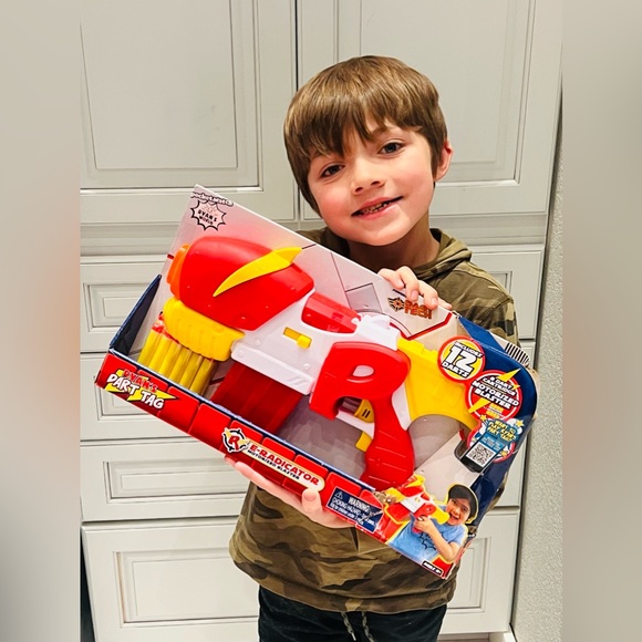 Toys | Nib Ryans World Foam Dart Tag Eradicator Motorized Blaster Red ...